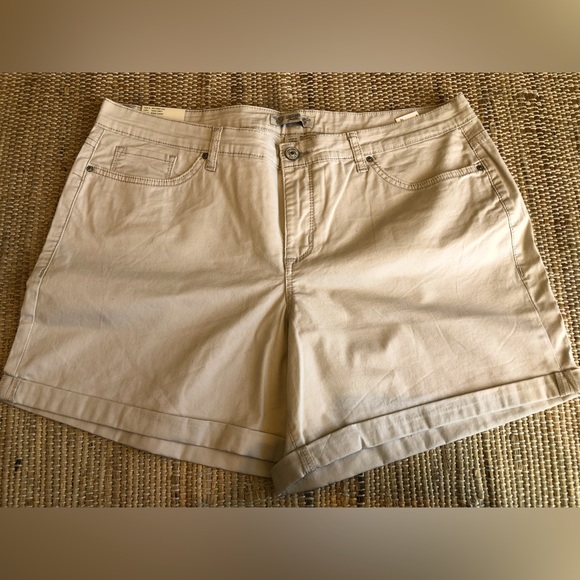 Vintage America | Shorts | Nwt Vintage America S6 Khaki Shorts | Poshmark